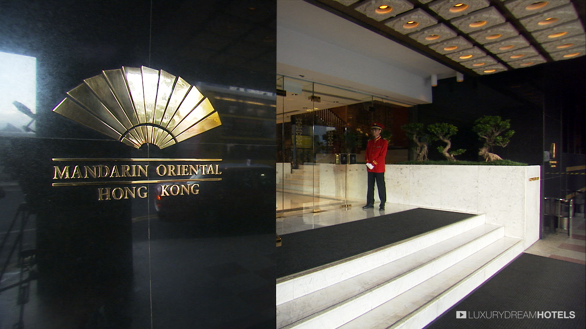 Mandarin Oriental Hong Kong Logo Mandarin Oriental Brews Storm In A